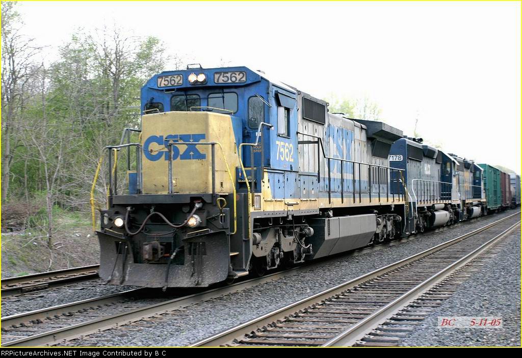CSX 7562 05/11/2005